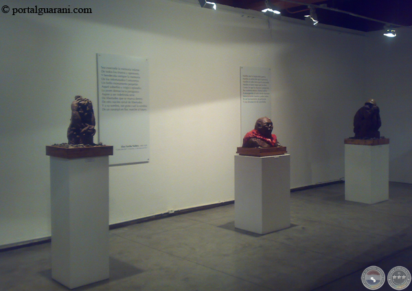 Portal Guaraní - PASCUA DOLOROSA, 2011 - Escultura de FIDEL FERNÁNDEZ